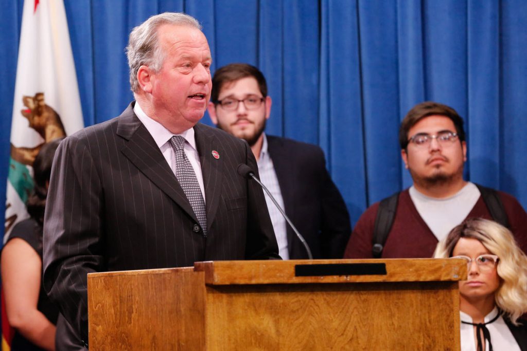 Write-In Candidate for Senator Dodd’s Seat - Davis Vanguard