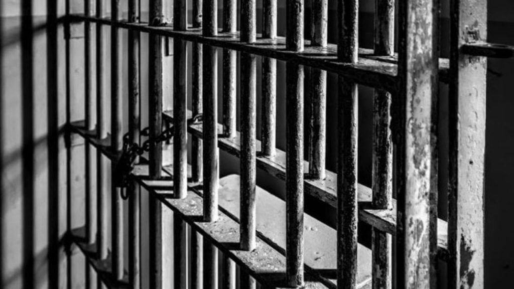 From Hurricane Katrina to COVID-19 – Prisoners Left to Die - Davis Vanguard