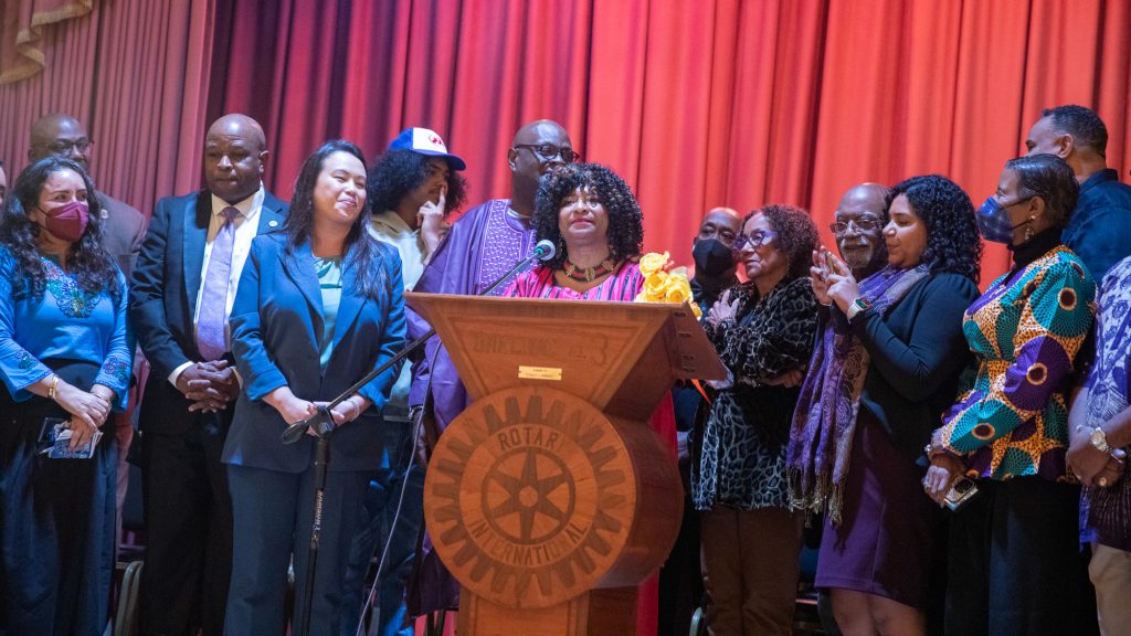 Alameda DA Pamela Price Sworn In, Makes History As First Black DA in ...